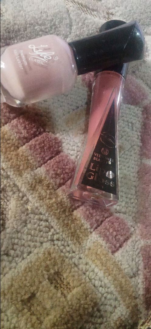 Sell & Buy Items With Berry Bazaar